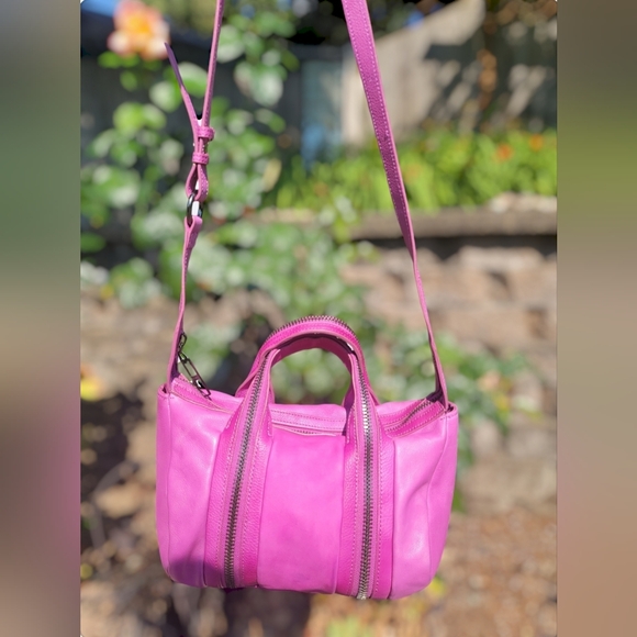 Kelsi Dagger | Bags | Kelsi Dagger Fuchsia Leather Two Way Crossbody ...